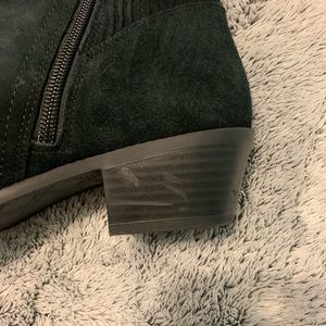 Vionic | Shoes | Vionic Black Suede Bootie | Poshmark
